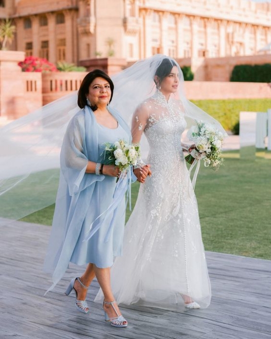 Ιδέες για το Φόρεμα της Μητέρας της Νύφης - Bride Diaries